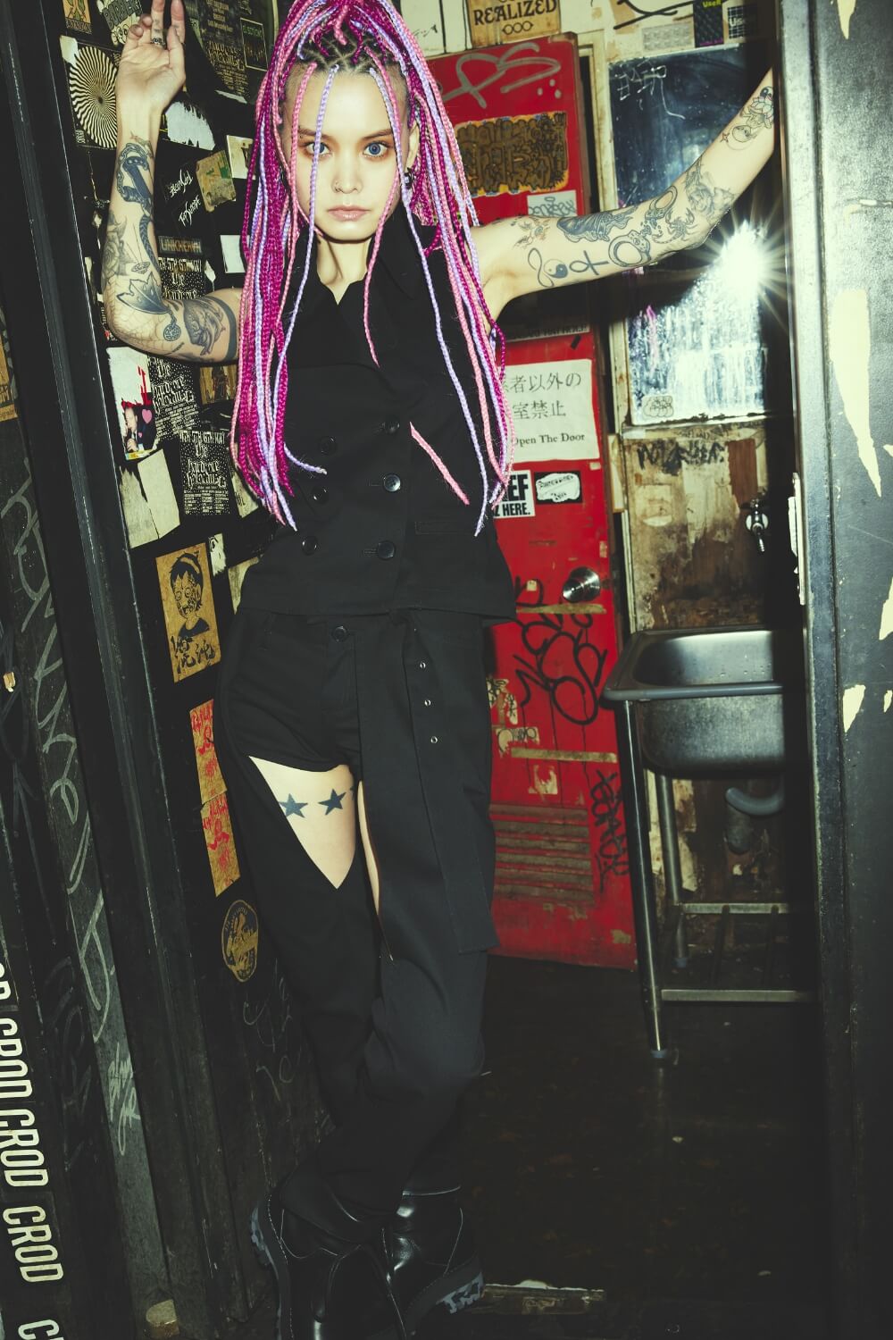 LIMI feu TOP | Yohji Yamamoto (ヨウジヤマモト) Official Site