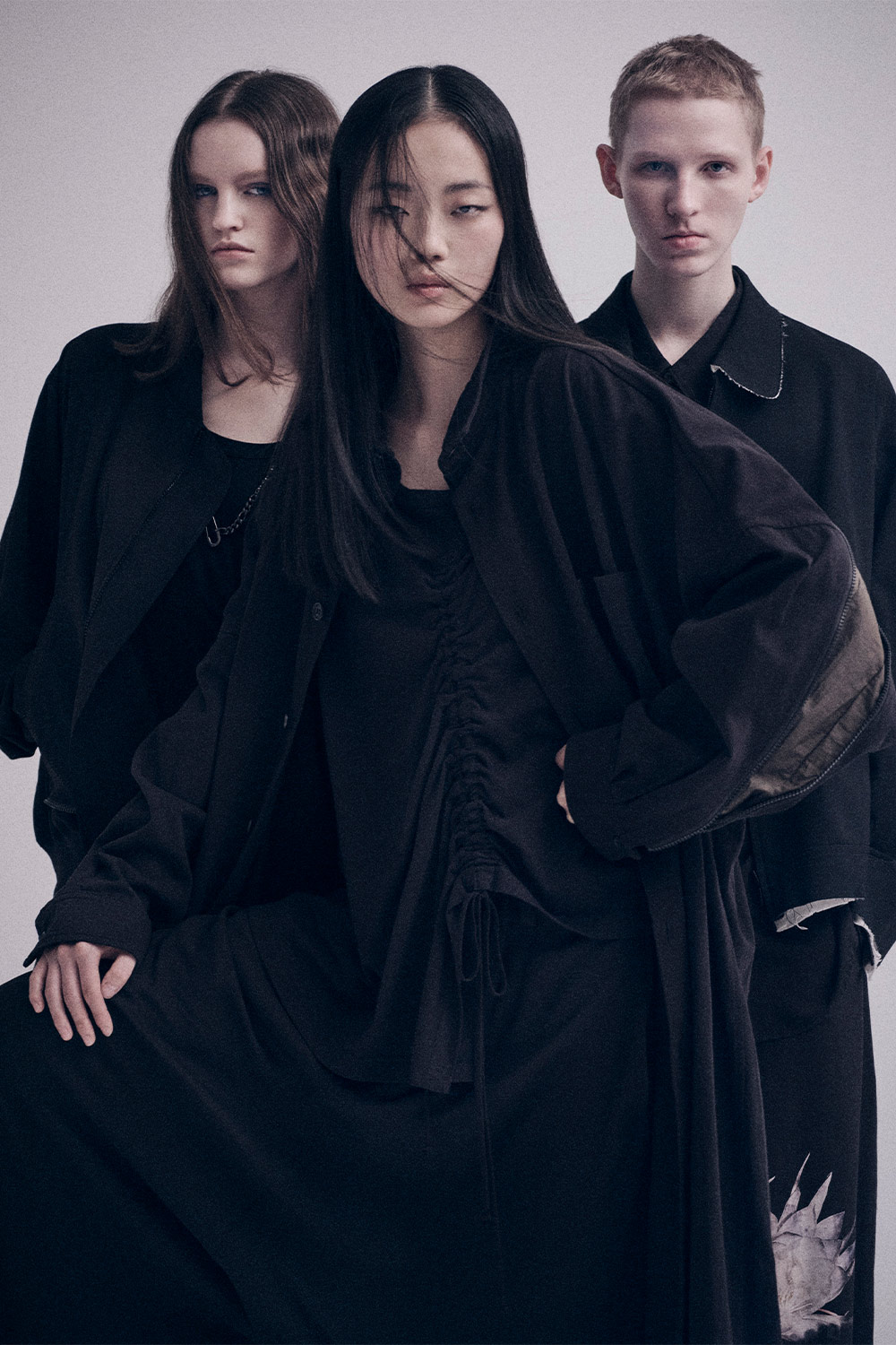 COLLECTION | Yohji Yamamoto (ヨウジヤマモト) Official Site