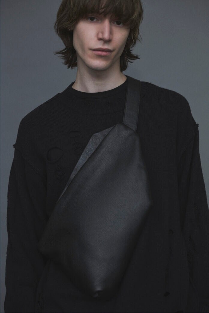 discord Yohji Yamamoto AW24 STYLE HIGHLIGHTS | Yohji Yamamoto (ヨウジヤマモト) Official Site