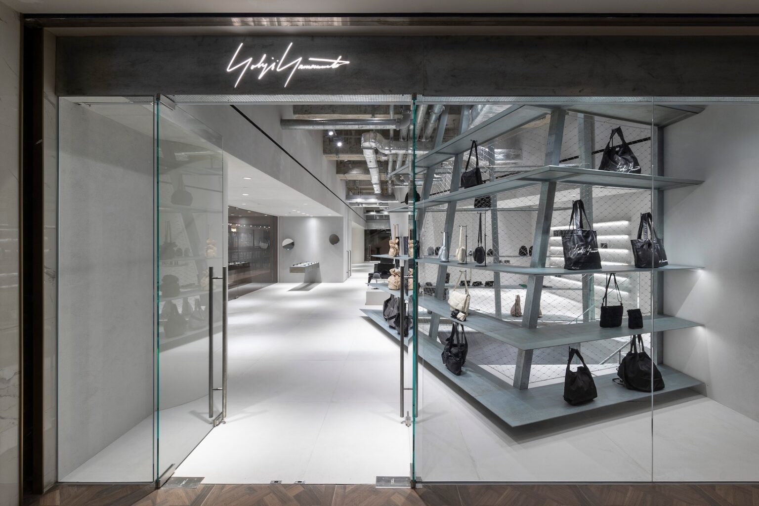 Yohji Yamamoto Hong Kong K11 Musea-NEW STORE OPEN- | Yohji Yamamoto (ヨウジヤマモト) Official Site